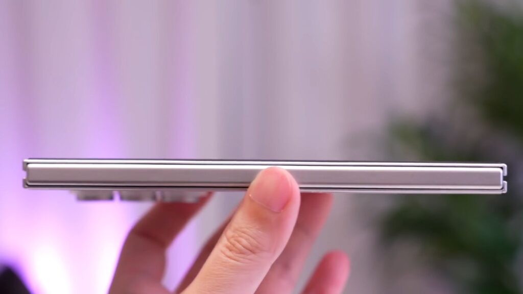 Samsung Galaxy Z Fold 7 hands-on leak reveals Thinnest Foldable with ...